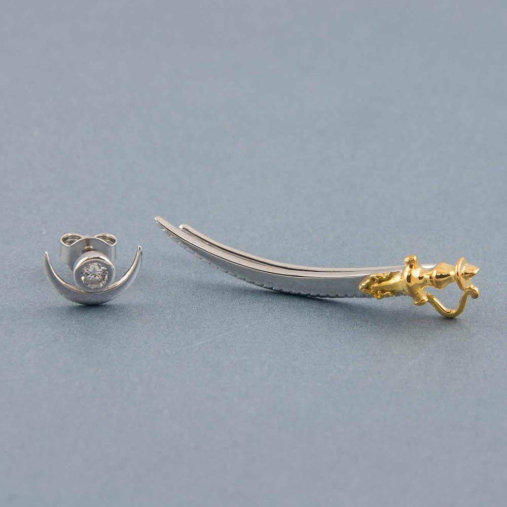 Invincible Queen Silver Ear Crawler and Stud Set